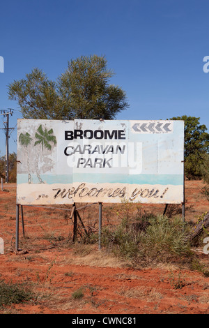 Sign-welcome to caravan park Stock Photo - Alamy