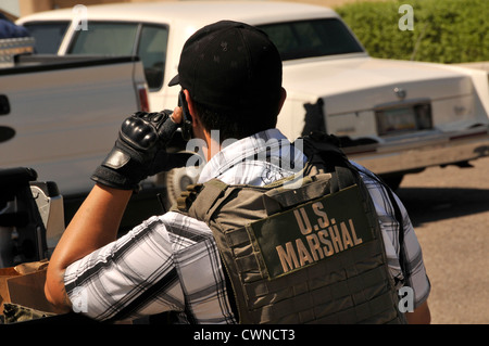 Undercover and law enforcement officers from a multi-task force Stock ...