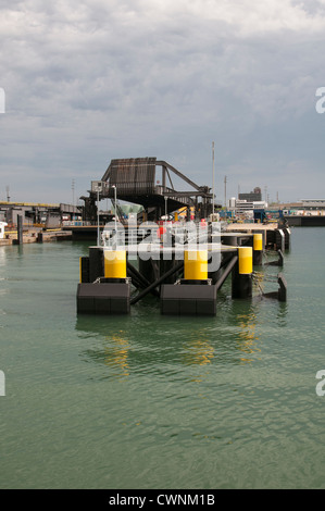 Continental Ferryport linkspan for RoRo ferries Portsmouth Harbour ...