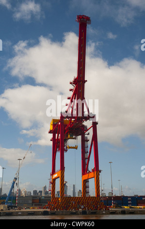 Cargo ships load and unload containers at Lianyungang Port in east ...