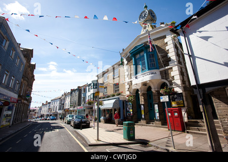 Fore Street, Kingsbridge, Devon, UK Stock Photo - Alamy
