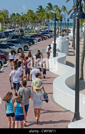 Promenade along Fort Lauderdale Beach Boulevard, Fort Lauderdale Beach ...