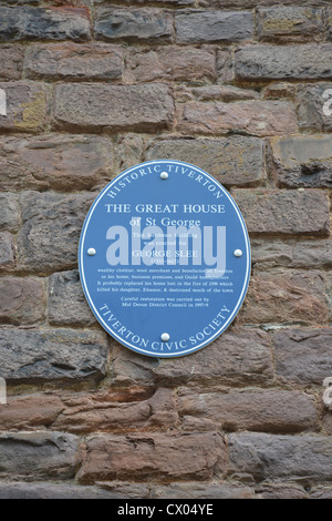 Red plaque on a house where George Orwell lived 1936-1940 in the ...