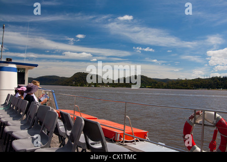 Riverboat postman cruise Hawkesbury river Australia Stock Photo - Alamy
