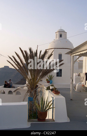 Greece, Santorini, traditional cottage Stock Photo - Alamy