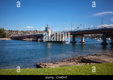 Spit bridge at The Spit, Middle Harbour, between seaforth and mosman ...