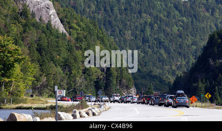 Traffic jam at Crawford Notch New Hampshire. Vacation traffic ...