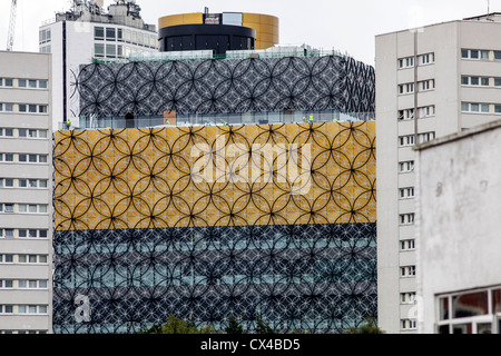 The newly built Library of Birmingham designed by architects Mecanoo ...