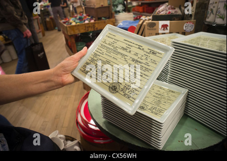 A serving dish decorated with a copy of President Barack Obama's long ...