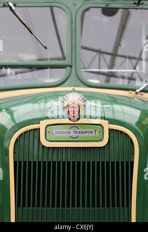 London Transport Green Line bus Logo. England UK Stock Photo - Alamy