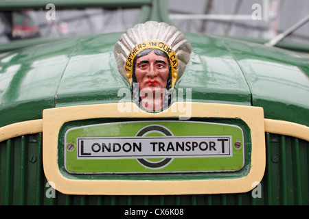 London Transport Green Line bus Logo. England UK Stock Photo - Alamy