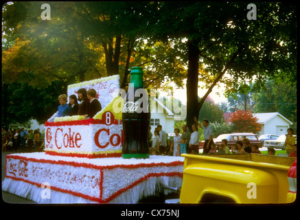 fall festival martinsville indiana 1968 autumn parade hillbilly float ...