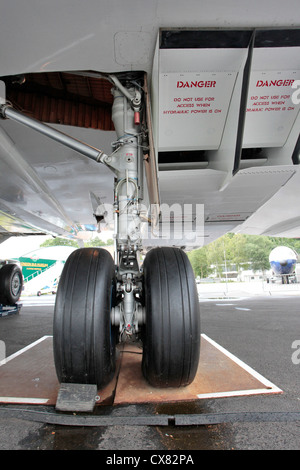 Concorde Landing Gear Stock Photo: 49169587 - Alamy