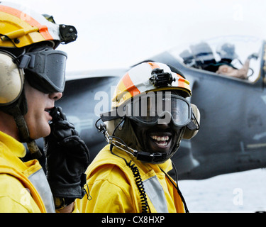 ATLANTIC OCEAN (Sept. 9, 2012) Chief (select) Aviation Ordnanceman ...