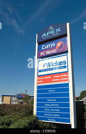 Currys PC World, Apex Retail Park, Birmingham Stock Photo - Alamy