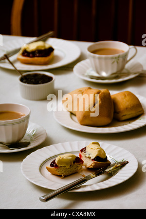 Afternoon cream tea featuring traditional Cornish clotted cream, Devon ...