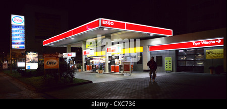 Berlin, Germany, Esso gas station early this morning Stock Photo - Alamy