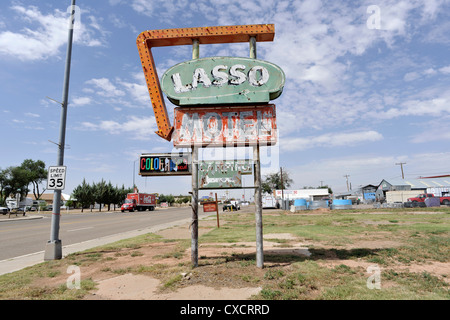 Lasso Motel Derelict Neon Sign, Route 66, Tucumcari New Mexico Stock ...