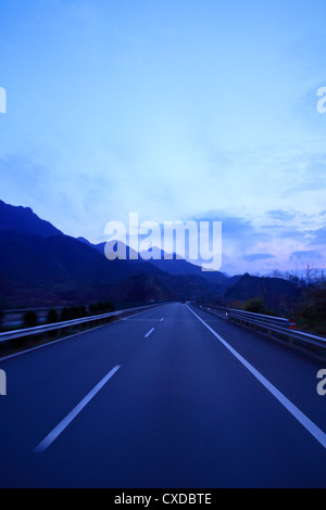 Highway of the evening sky and horizon Stock Photo - Alamy