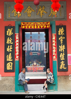 Kuan Ti Temple, Chinatown, Kuala Lumpur, Malaysia Stock Photo - Alamy