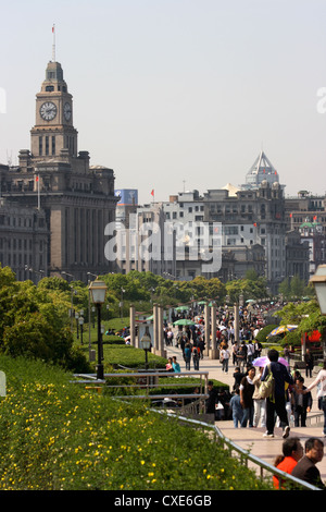 Shanghai, China, the Bund and the 'Big Ching' clock tower Stock Photo ...