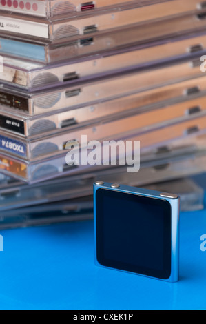 Ipod and Cds Stock Photo - Alamy