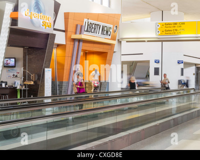 Passenger Concourse Moving Sidewalks, Newark Liberty International ...