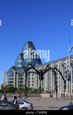 "Maman" a giant spider sculpture created by Louise Bourgeois dwarfs the ...