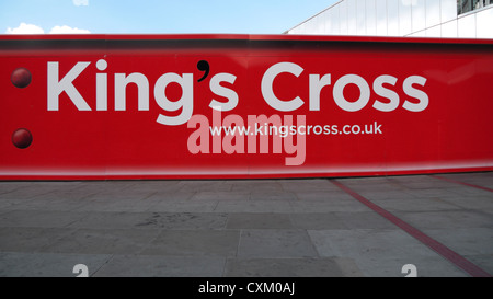 king's cross station underground signs. London Stock Photo - Alamy