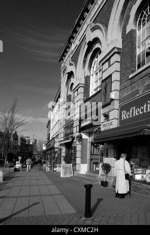 Shops on Market Place in the centre of the Yorkshire town of Pickering ...