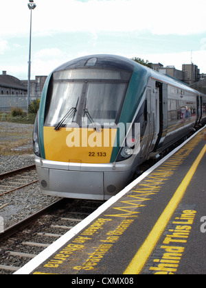 (Larnrod Eireann) Irish Rails 22000 class 'I.C.R.' diesel multiple ...