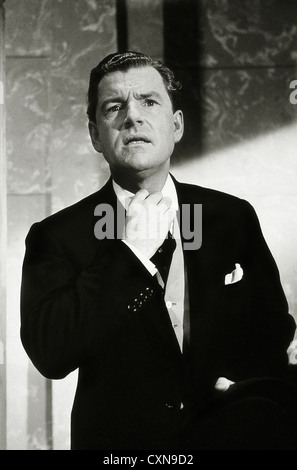 THE COMEDY MAN (1964) KENNETH MORE YVONNE CROFT LEILA CROFT (ON TWINS ...
