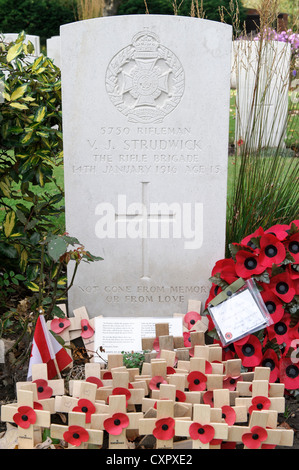 The youngest soldier buried on Essex Farm Cemetery, Valentine Joe ...