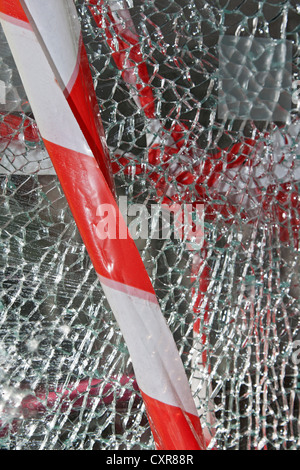 Shattered store window, close-up Stock Photo - Alamy