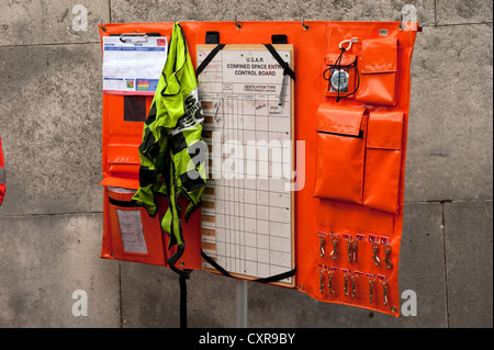 USAR Confined Space Entry Control Board BA Stock Photo - Alamy