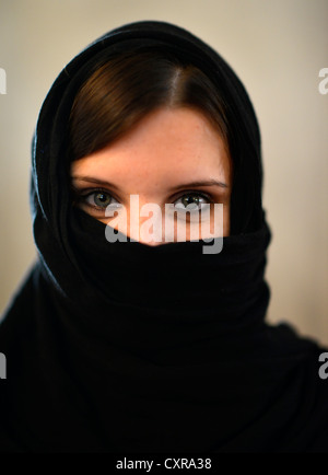 Young woman, veiled, Istanbul, Turkey Stock Photo - Alamy