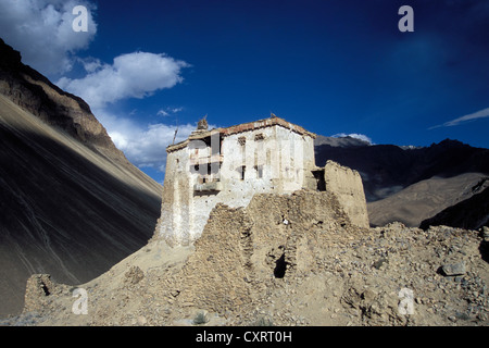 Palace of Zangla, Zanskar Valley, Zanskar, Ladakh, Jammu and Kashmir ...