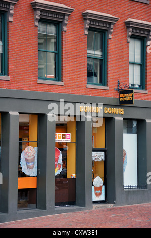 Dunkin Donuts shop, Boston, Massachusetts, USA Stock Photo - Alamy