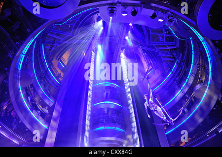 Atrium trapeze show in Royal Caribbean 'Grandeur of the Seas' cruise ...