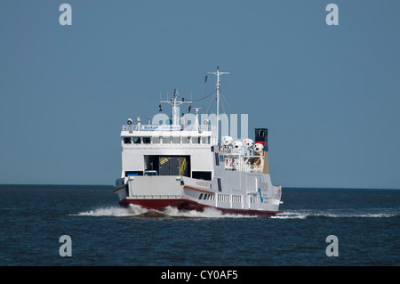 "Muensterland", ferry to the island of Borkum, of Ems AG, route Borkum ...