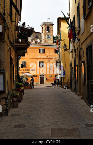 Street scene, Guardistallo Tuscany Italy Stock Photo - Alamy
