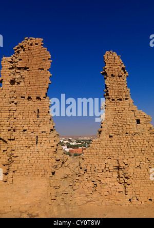 The Marid castle in Dumat Al-Jandal, Al-Jawf region, Saudi Arabia Stock ...