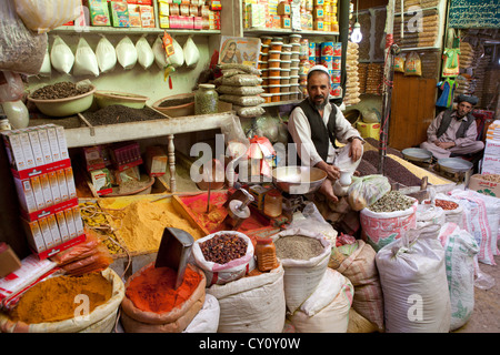 Bazaar in downtown kabul, Afghanistan Stock Photo - Alamy