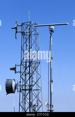 Microwave tower with multiple microwave antenna Stock Photo - Alamy