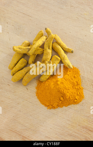 Turmeric (Curcuma longa) ground, turmeric, turmeric Stock Photo - Alamy