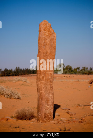 Al-rajajil Standing Stones - Saudia Arabia Stock Photo - Alamy