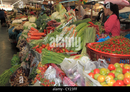 Vegetable sellers at the Central Market, Sandakan waterfront, Sabah ...