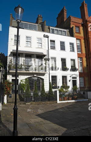 Cheyne Walk, Chelsea, London; an affluent, upmarket row of houses along ...