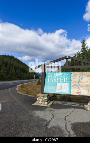 Welcome sign to the town of Jasper Alberta Canada Stock Photo - Alamy