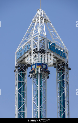 Supreme Scream tower at Knott's Berry Farm theme park CALIFORNIA Stock ...